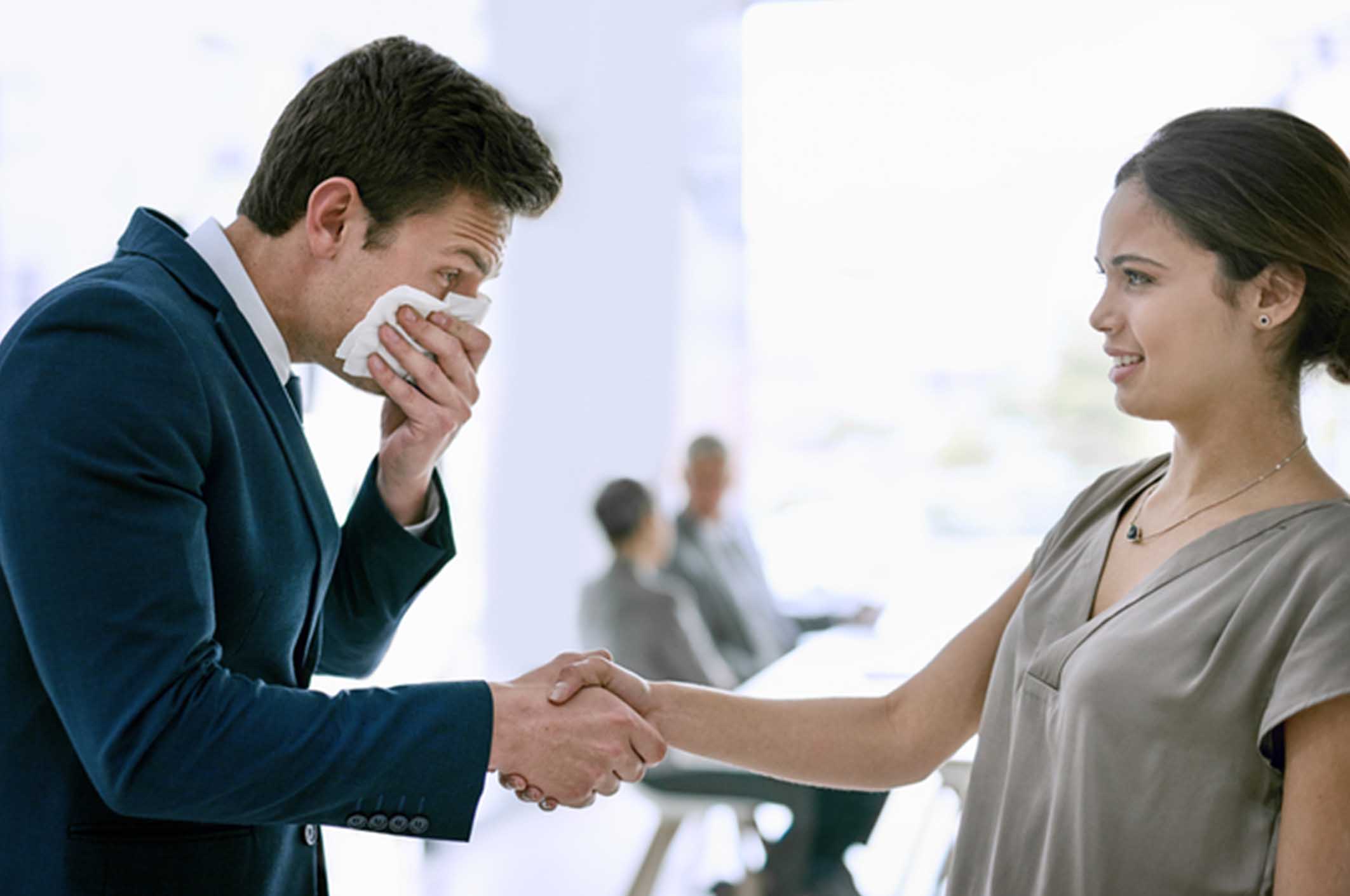 How to Stay Healthy in the Workplace – PhoneSoap